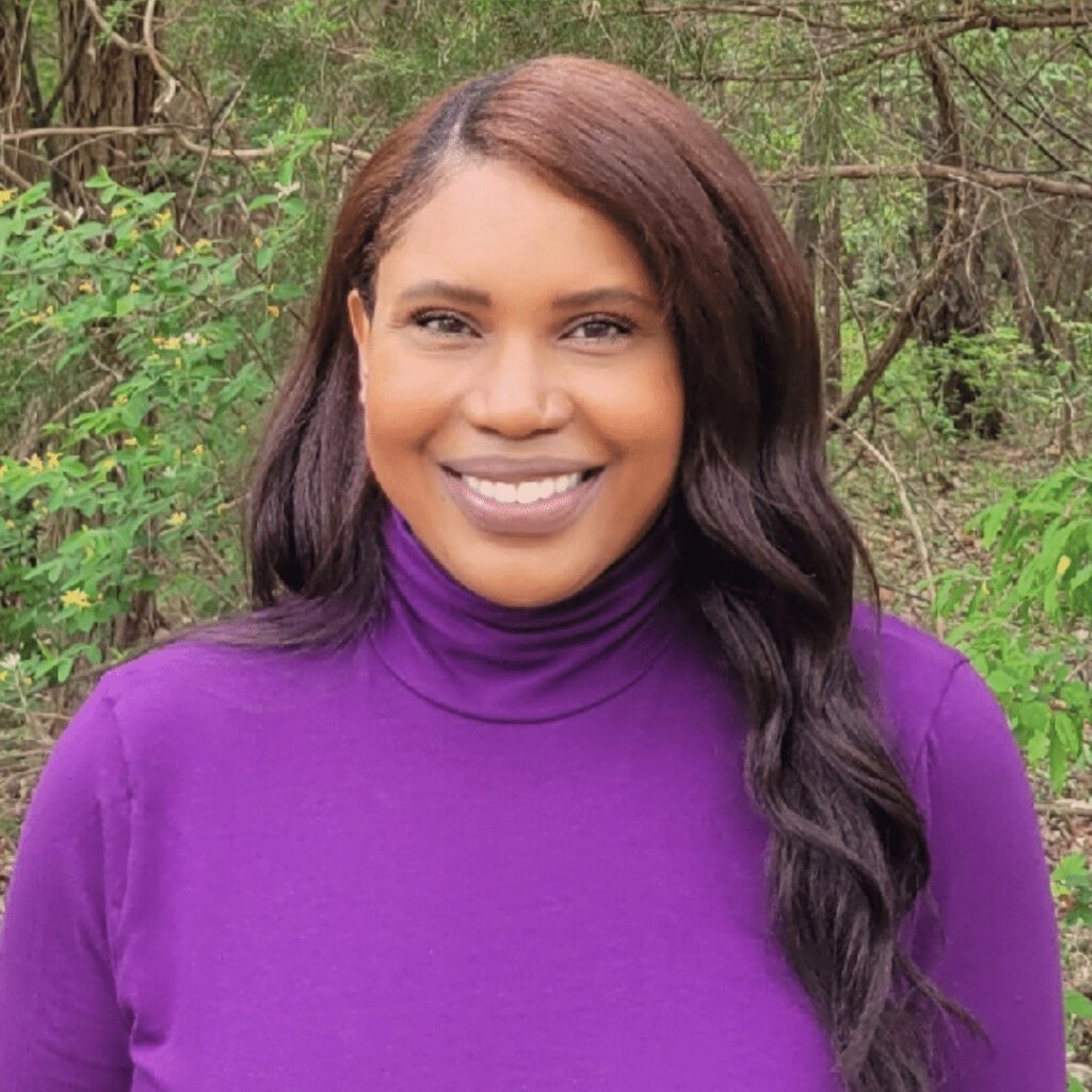 Dr. Tiauna Saunders | DeafLEAD
